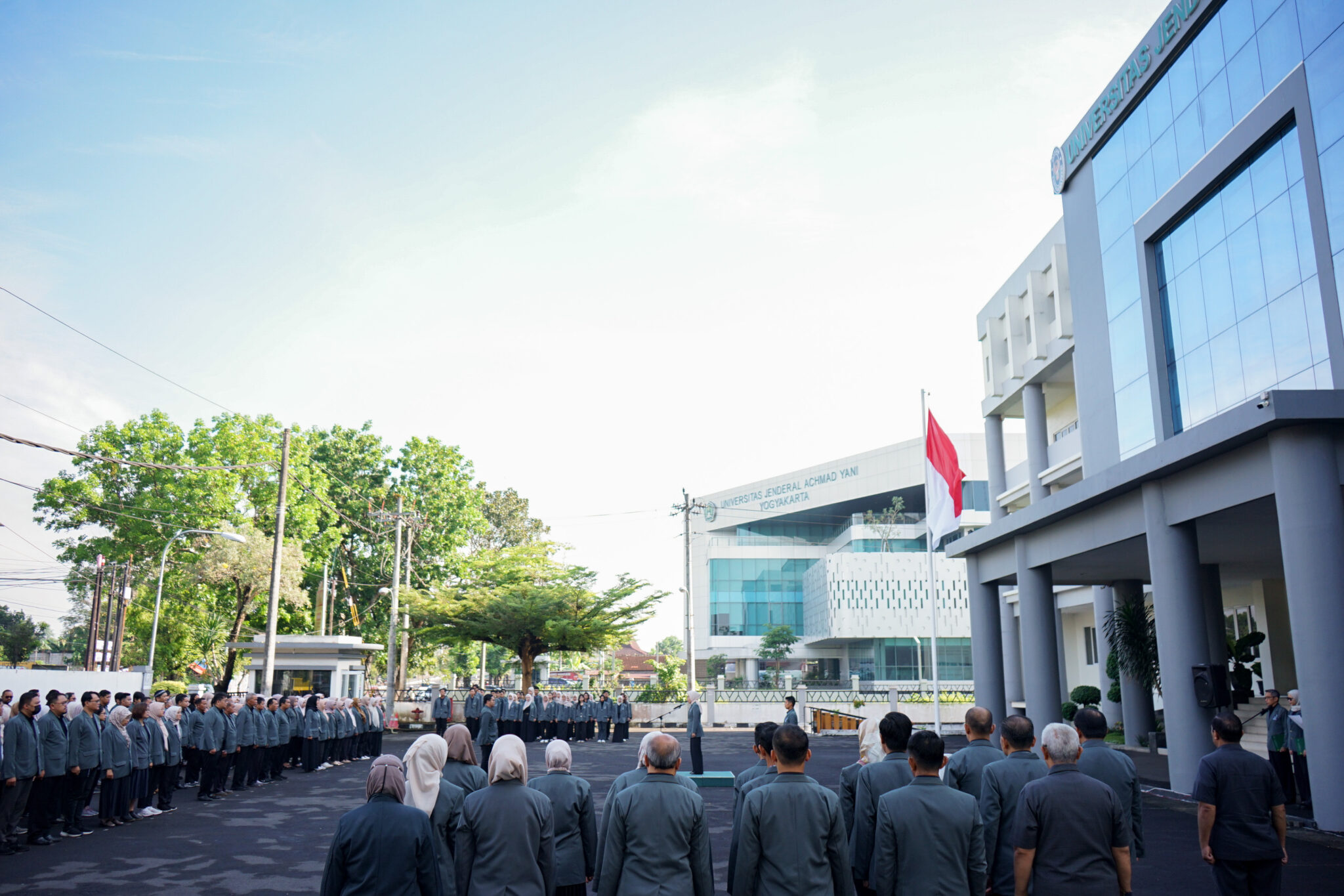 Upacara Hari Kesaktian Pancasila di Unjaya 2025