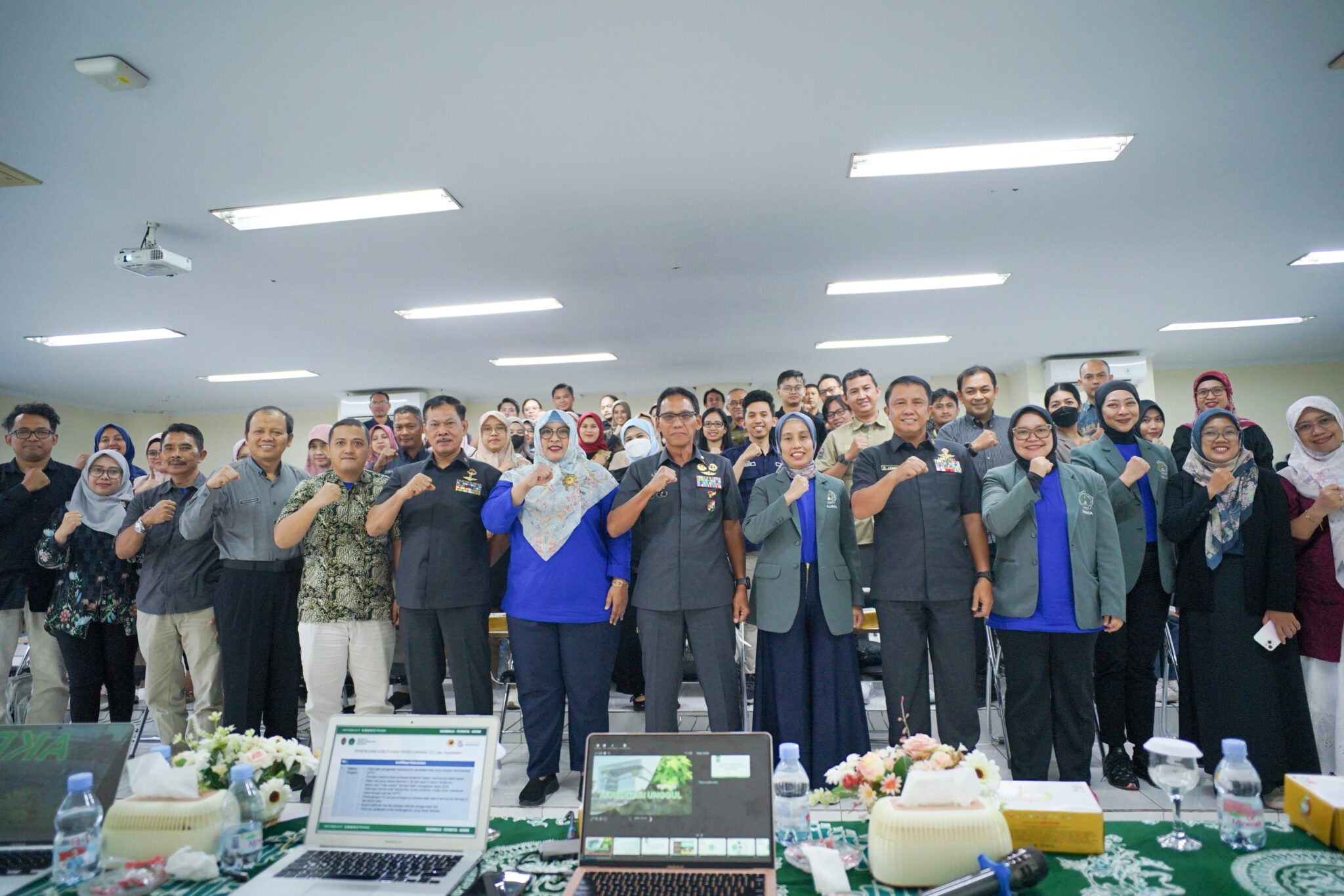 Universitas Jenderal Achmad Yani Yogyakarta - Nasionalis, Patriotik, Heroik